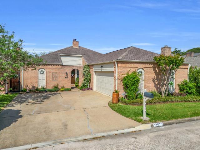 2206 Paso Rello Dr, Houston, TX 77077 | MLS #83260 | Compass