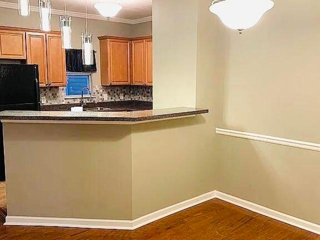 2206 Regency Court