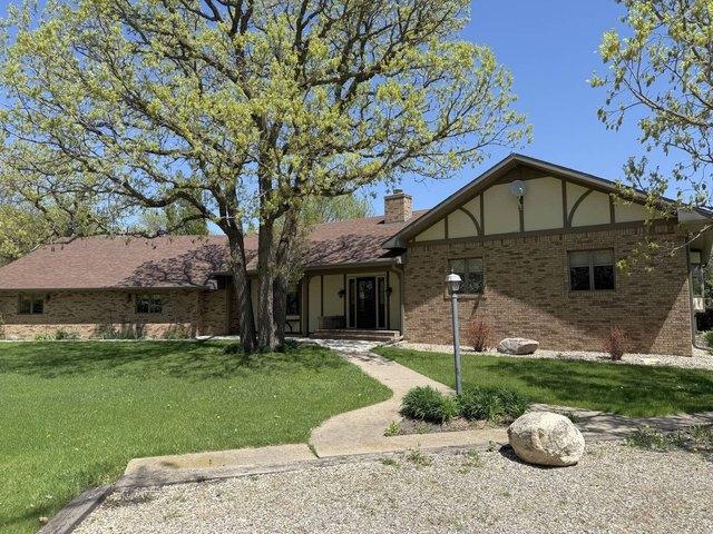 2206 11th Ave SW, Devils Lake, ND 58301