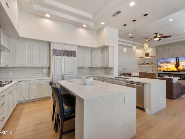 22073 N 79th Place
