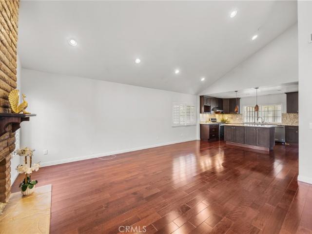 2207 Meadow