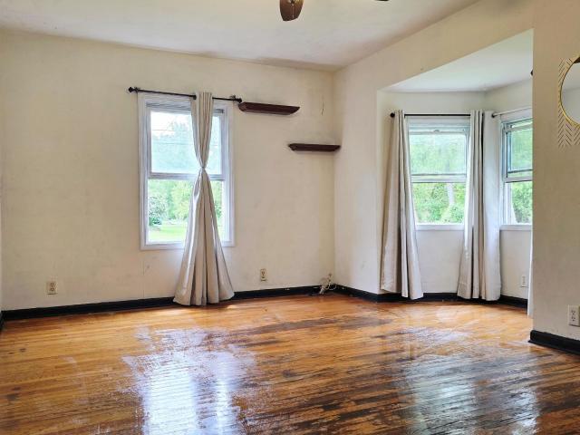 2207 N County Line Road