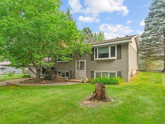 2207 Orchard Lane