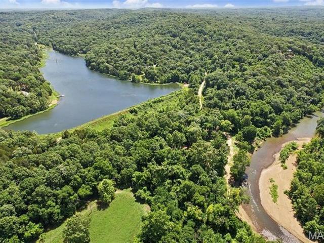 2207 Big River Trl, De Soto, MO 63020