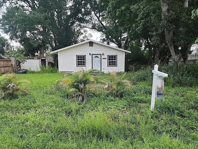 2207 E 38th Ave, Bradenton, FL 34208