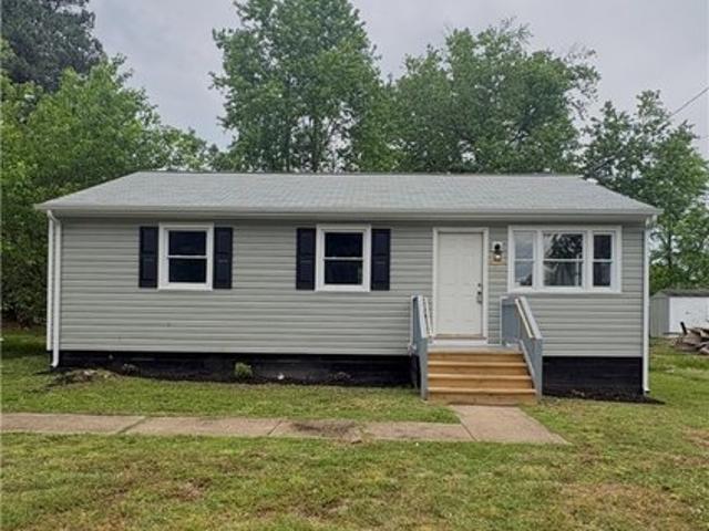 2207 Johnson St, Hopewell, VA 23860