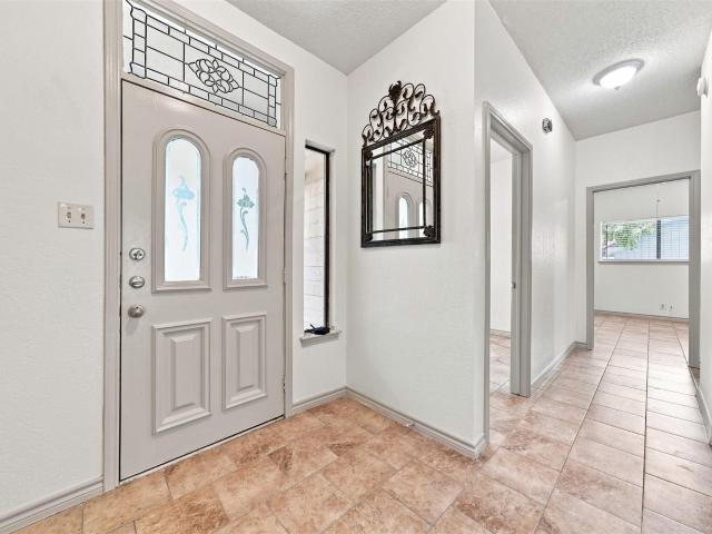 2207 Lancaster Gate Cv