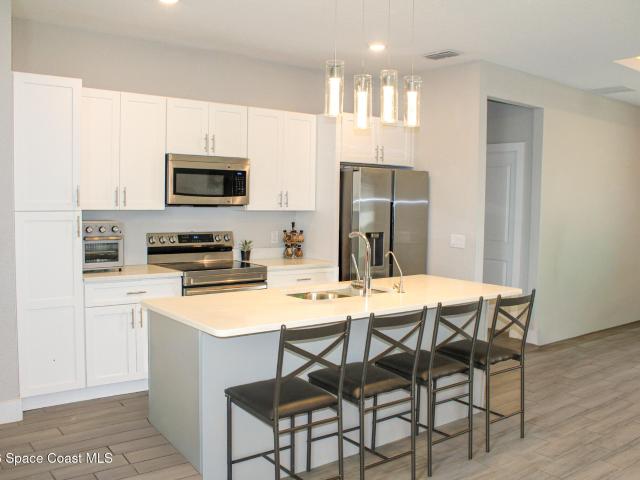 2207 Rio Grande Canyon Loop, Poinciana, FL 34759 | MLS #1072