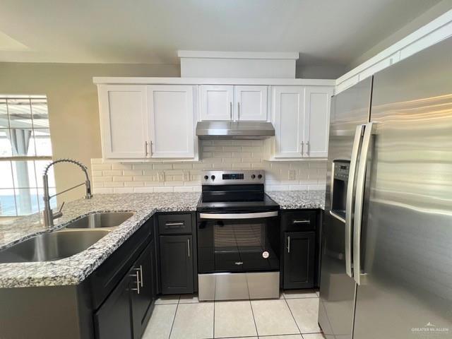 2207 W Candlelight Lane 2