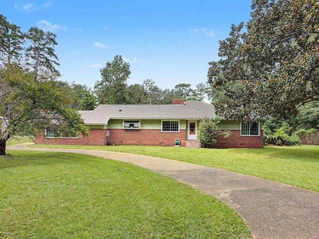 2207 Woodbine Dr, Tallahassee, FL 32309