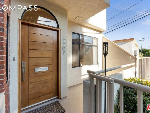 2207 7th St, Santa Monica, CA