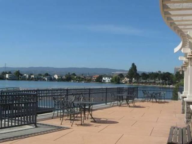 $2207 / 826ft² 1br/1ba for immediate move in, pets ok