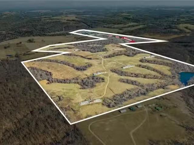 22081 W MOUNTAIN RD, GRAVETTE, AR 72736