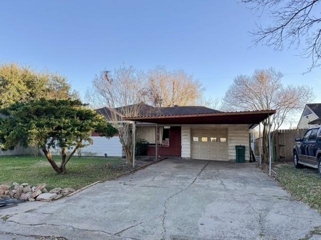 2208 Marshall St, Pasadena, TX 77506
