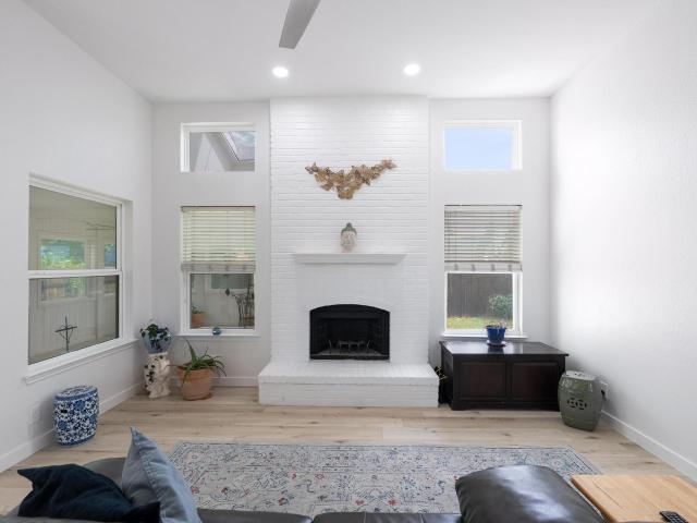 2208 Mimosa Trl