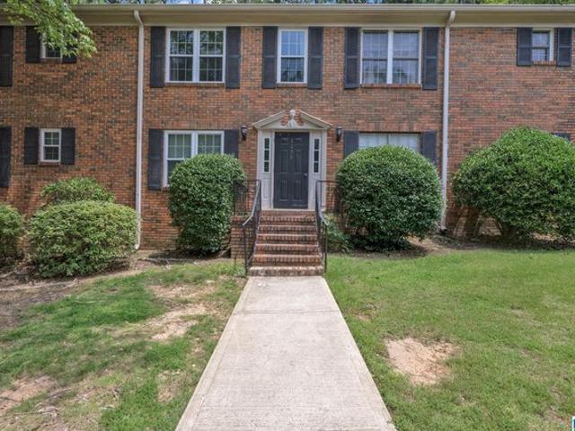2208 Montreat Cir Apt C, Vestavia Hills, AL 35216