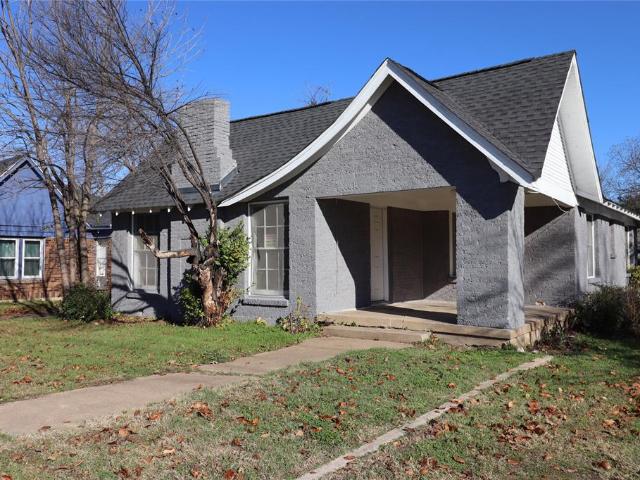 2208 N Sylvania Ave, Fort Worth, TX 76111 | MLS #20798