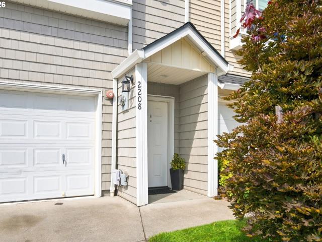 2208 NE 141ST WAY