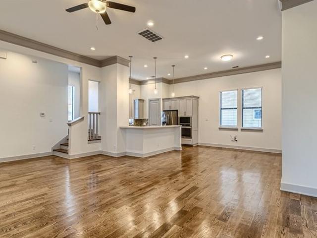 2208 Arabelle St, Houston, TX 77007