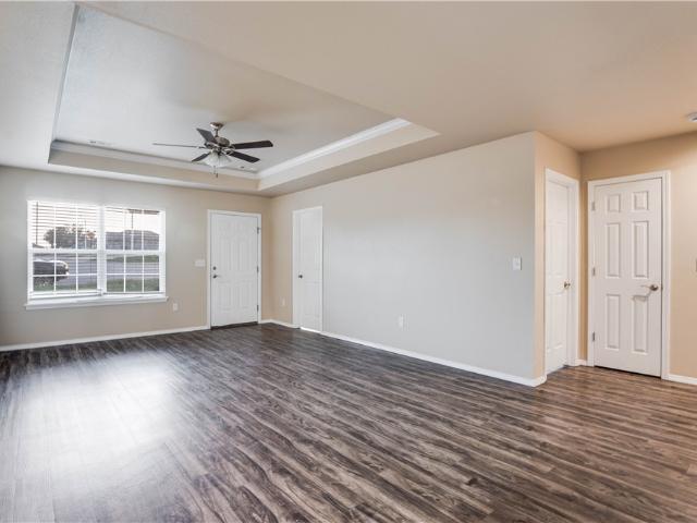 2208 Carson Circle