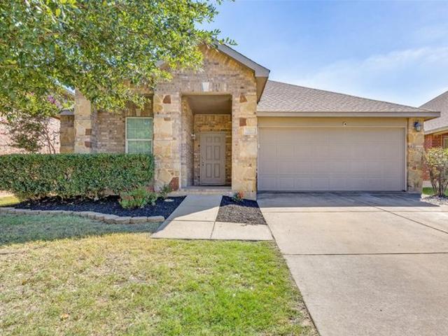 2208 Cavalry Dr, Fort Worth, TX 76177