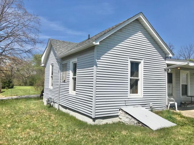 2208 Cedar Street