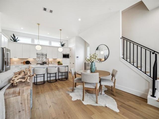 2208 Dennis St, Houston, TX 77004