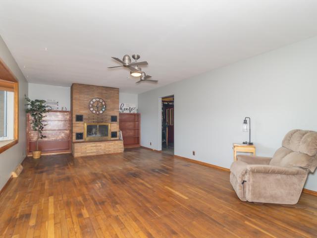 2208 E Siretta Lane
