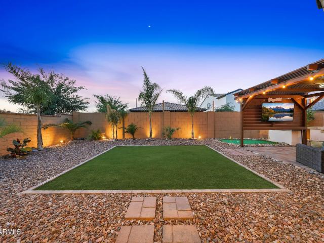 2208 E Palmdale Ln, Gilbert, AZ 85298 | MLS #7008