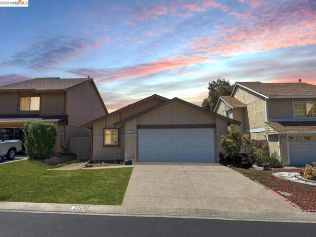 2208 Greenfield Dr, Pittsburg, CA 94565