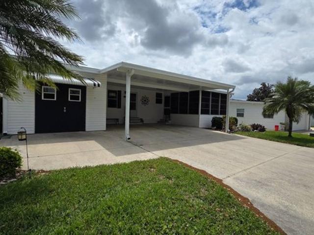 2208 Pier Dr, Ruskin, FL 33570