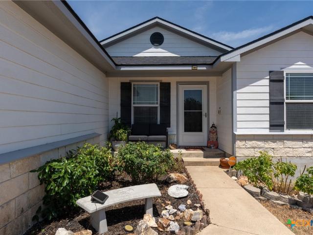 2208 Stoneham