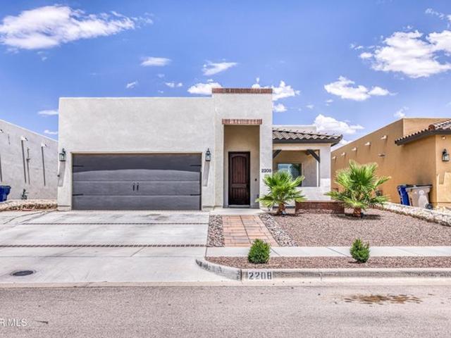 2208 Tierra Delmonte Dr, El Paso, TX 79938