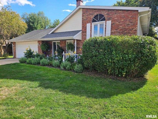 2208 Trowbridge Rd, Springfield, IL 62703