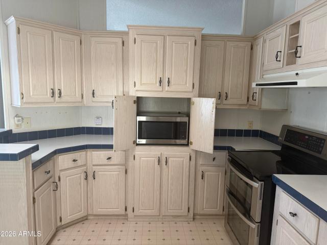 2208 W Baseline Avenue # 102
