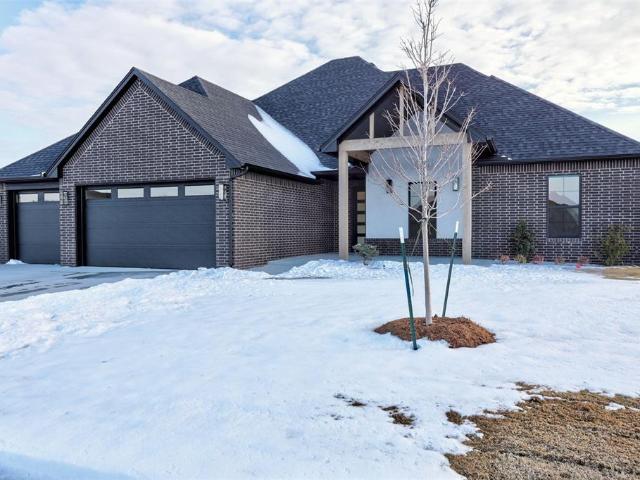 2208 W Sunset Drive