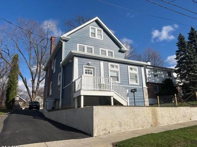 2208 12th St, Troy, NY 12180