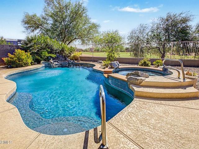 22094 N Vargas Dr, Maricopa, AZ 85138