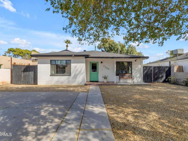 2209 N 23rd St, Phoenix, AZ 85006 | MLS #7018 | Compass