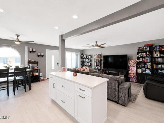 2209 N Recker Rd, Mesa, AZ 85215