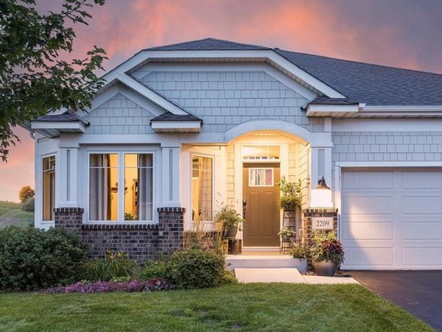 2209 Naples Ave, Cologne, MN 55322