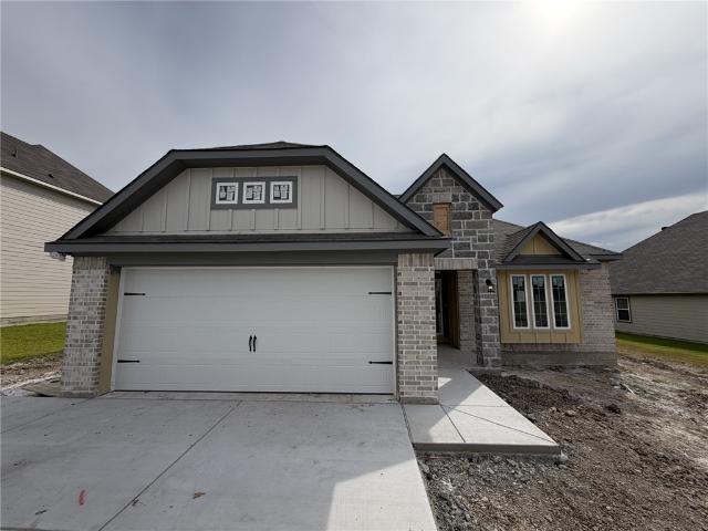 2209 Autumn Lake Drive