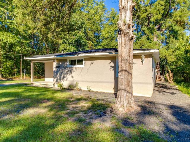 2209 Altas Road