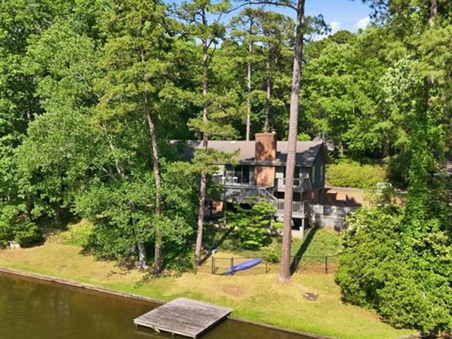 2209 Brookwood Trl, Sanford, NC 27330
