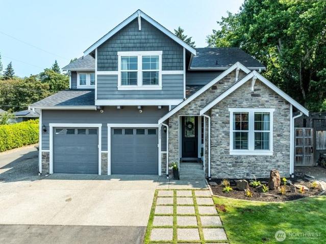 2209 Crystal Springs Rd W, University Place, WA 98466