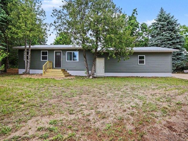 2209 E Madison Rd, Hart, MI 49420