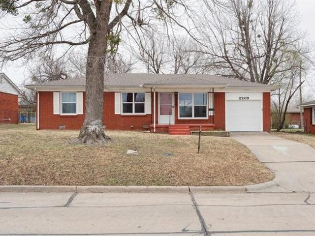 2209 Flannery Dr, Oklahoma City, OK 73110