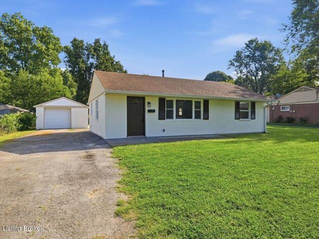 2209 Peaslee Rd, Louisville, KY 40216