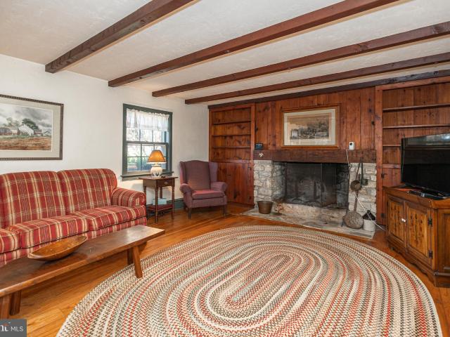 2209 Swamp Rd, Furlong, PA 18925 | MLS #PABU2083
