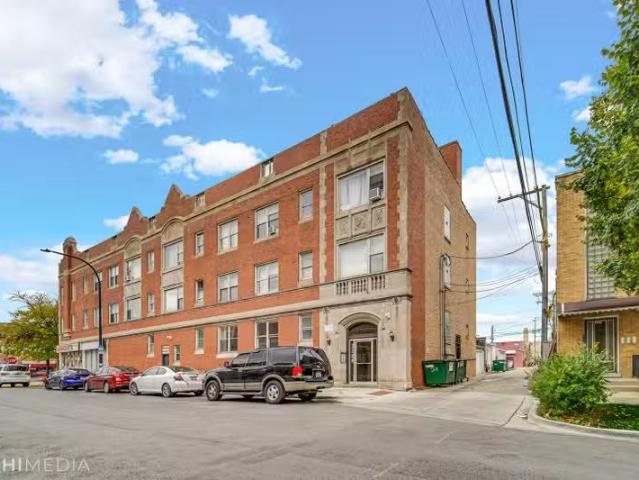 2209 S 61st Ct, Unit 201, Cicero, IL 60804 MLS #12385875